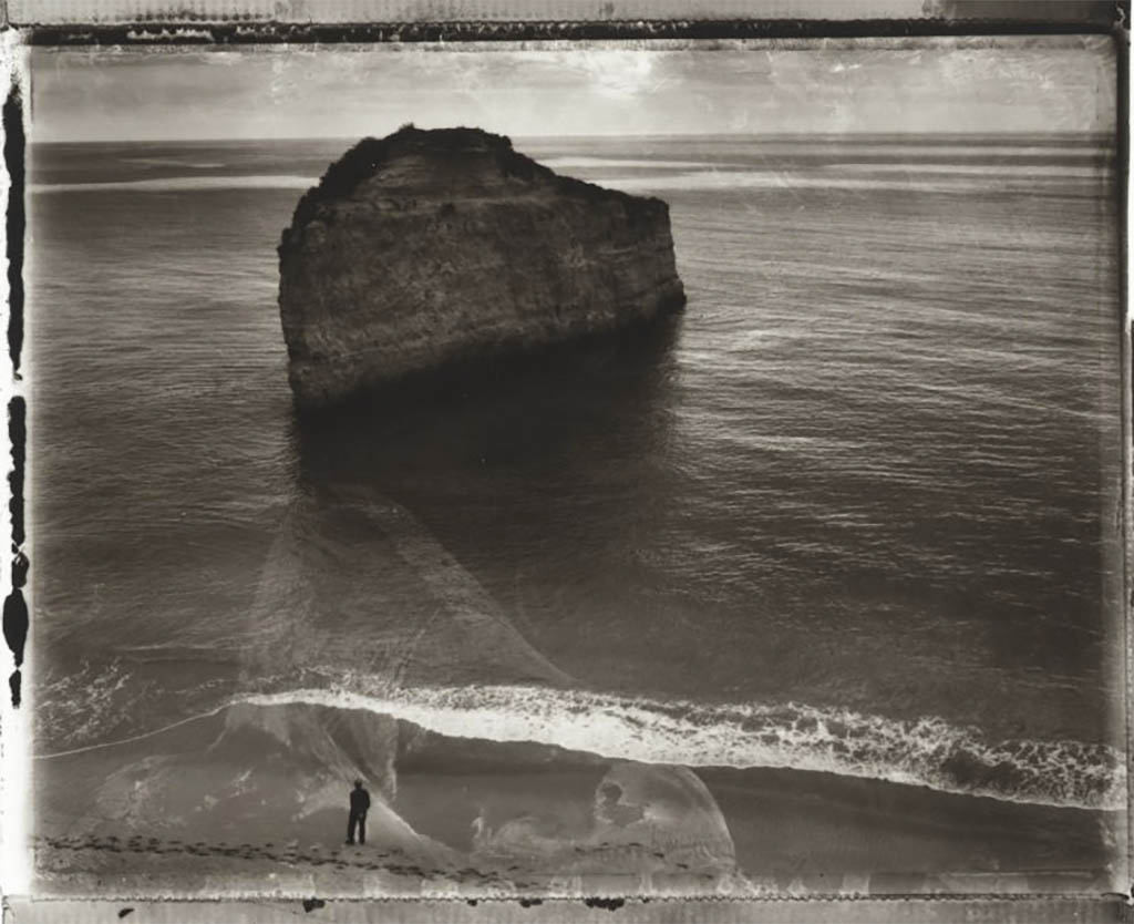 Née un 17 novembre : la photographe Sarah Moon - 9 Lives Magazine