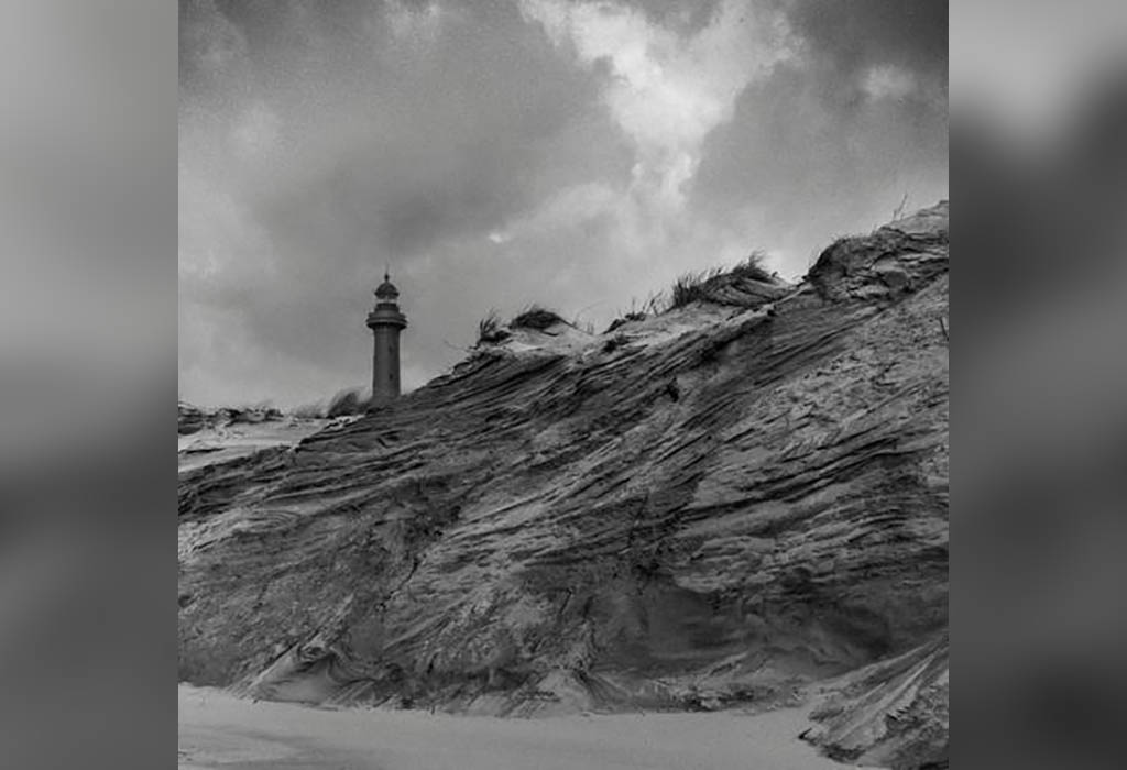 Sad Sand - 9 Lives Magazine